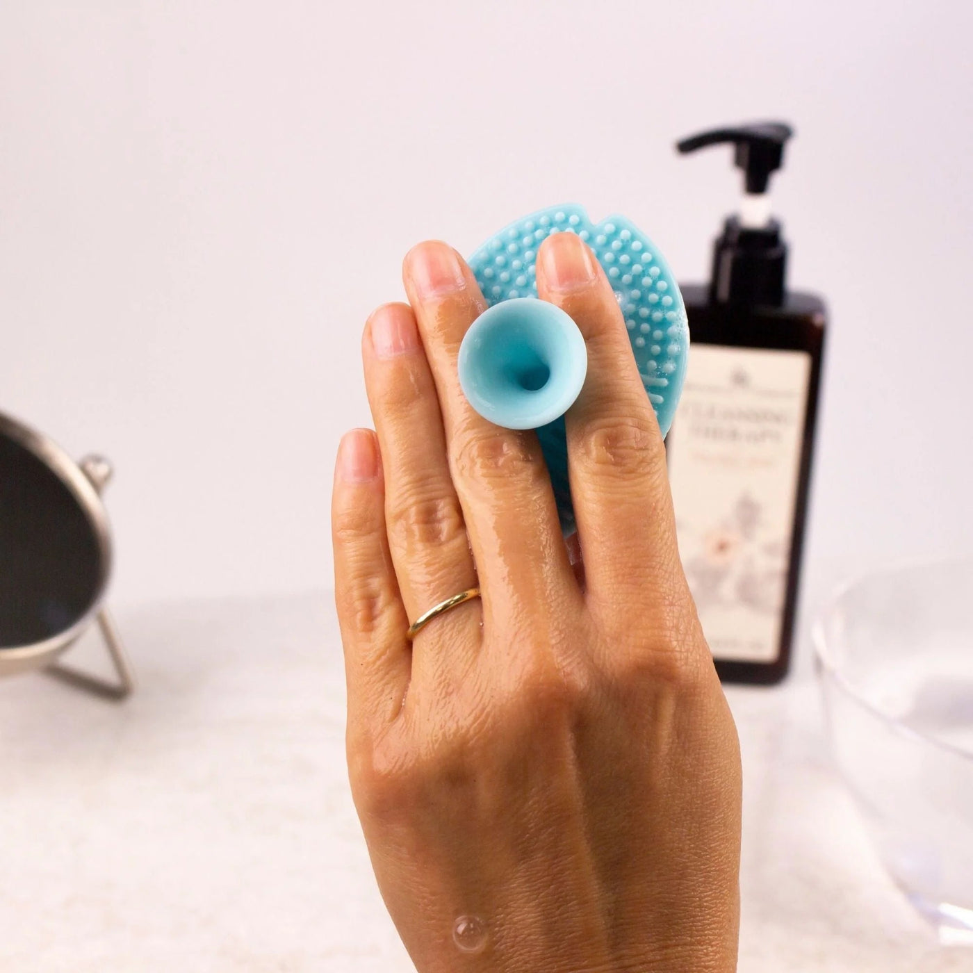 Silicone Mini Fish Scrub / Cradle Cap Brush - Innobaby - Lush Lemon